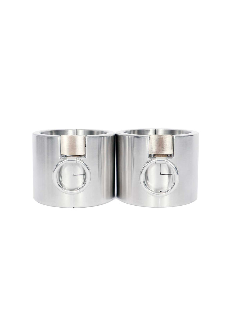 Metal Cuffs – DDB